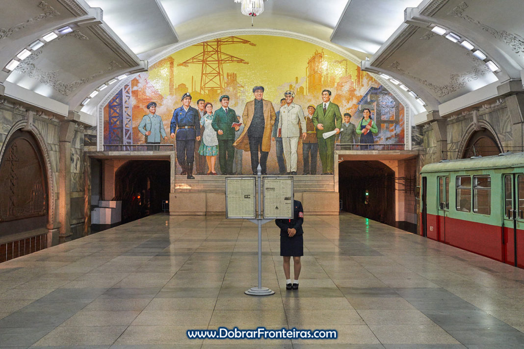 Metro de Pyongyang, o fascinante mundo subterrâneo da Coreia do Norte